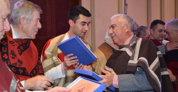 Asociación de Rodeo Valdivia celebra una buena temporada en su ...